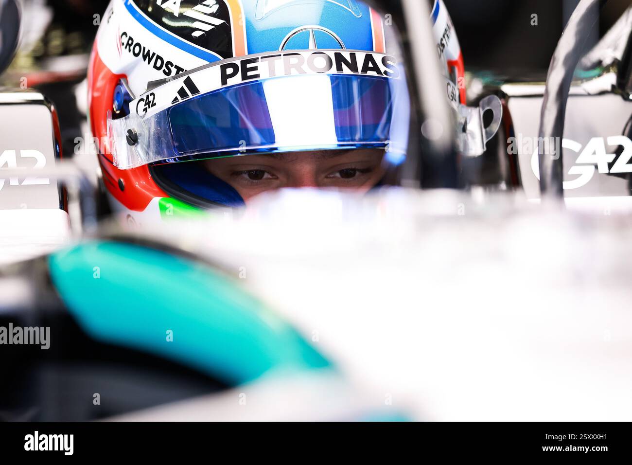 KIMI ANTONELLI Andrea (ita), Mercedes AMG F1 Team W16, portrait lors des essais de pré-saison de ...