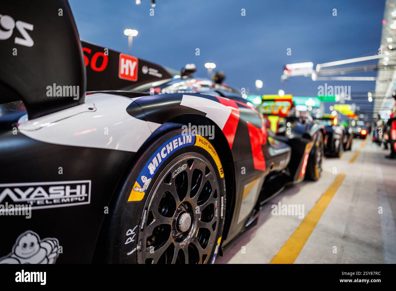 08 BUEMI Sebastien (SWI), HARTLEY Brendon (nzl), HIRAKAWA Ryo (jpn), Toyota Gazoo Racing, Toyota ...