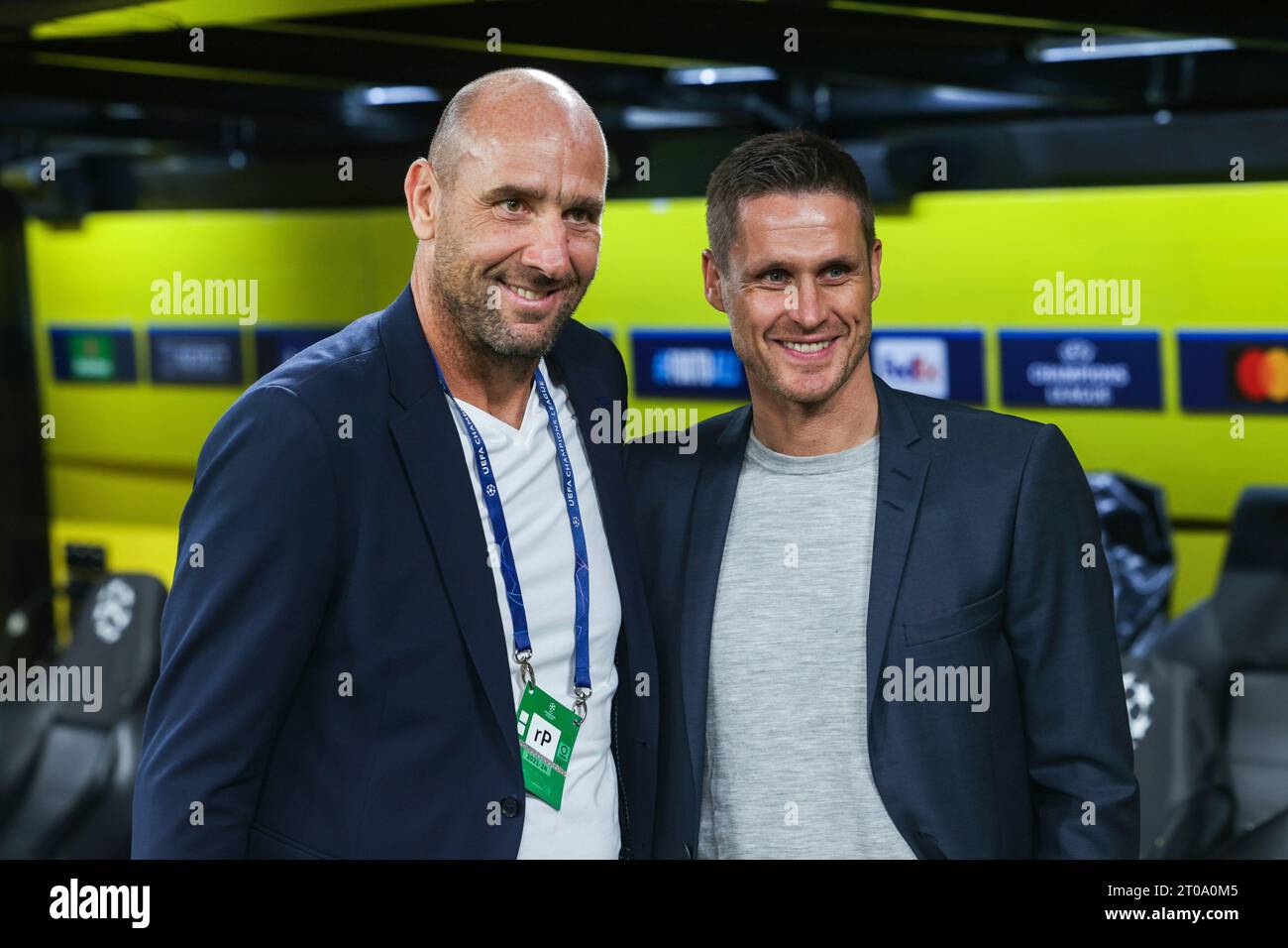 Borussia dortmund v ac milan jan koller Banque de photographies et d ...