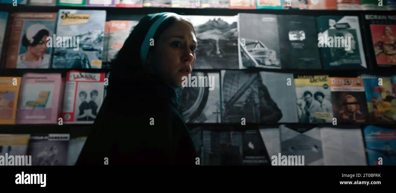 LA NONNE II, (alias LA NONNE 2), de gauche à droite : Taissa Farmiga ...