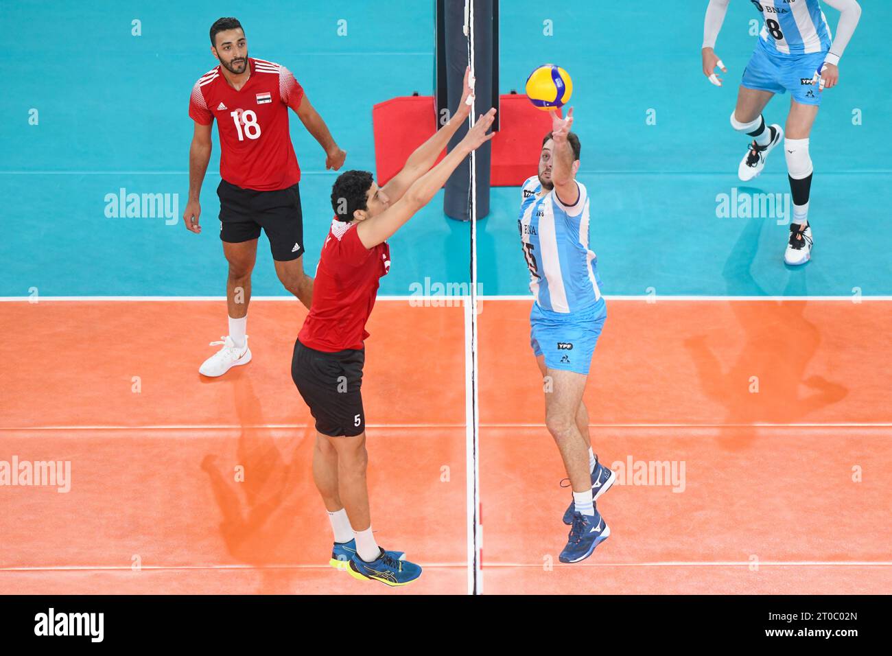 Luciano de cecco argentine Banque de photographies et d’images à haute ...