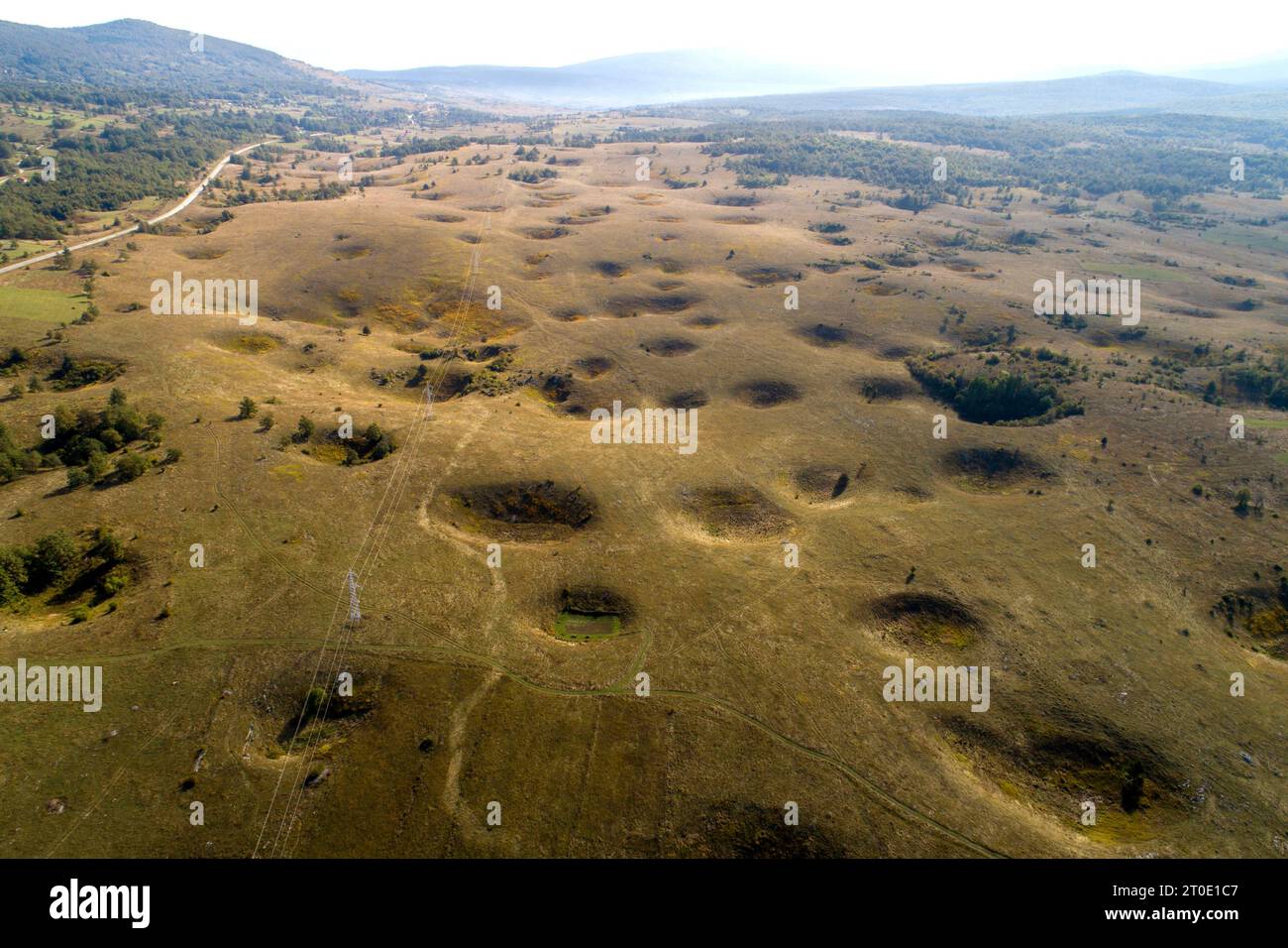 Kapljuh, Bosnie-Herzégovine. 06 octobre 2023. Vue aérienne des gouffres ...