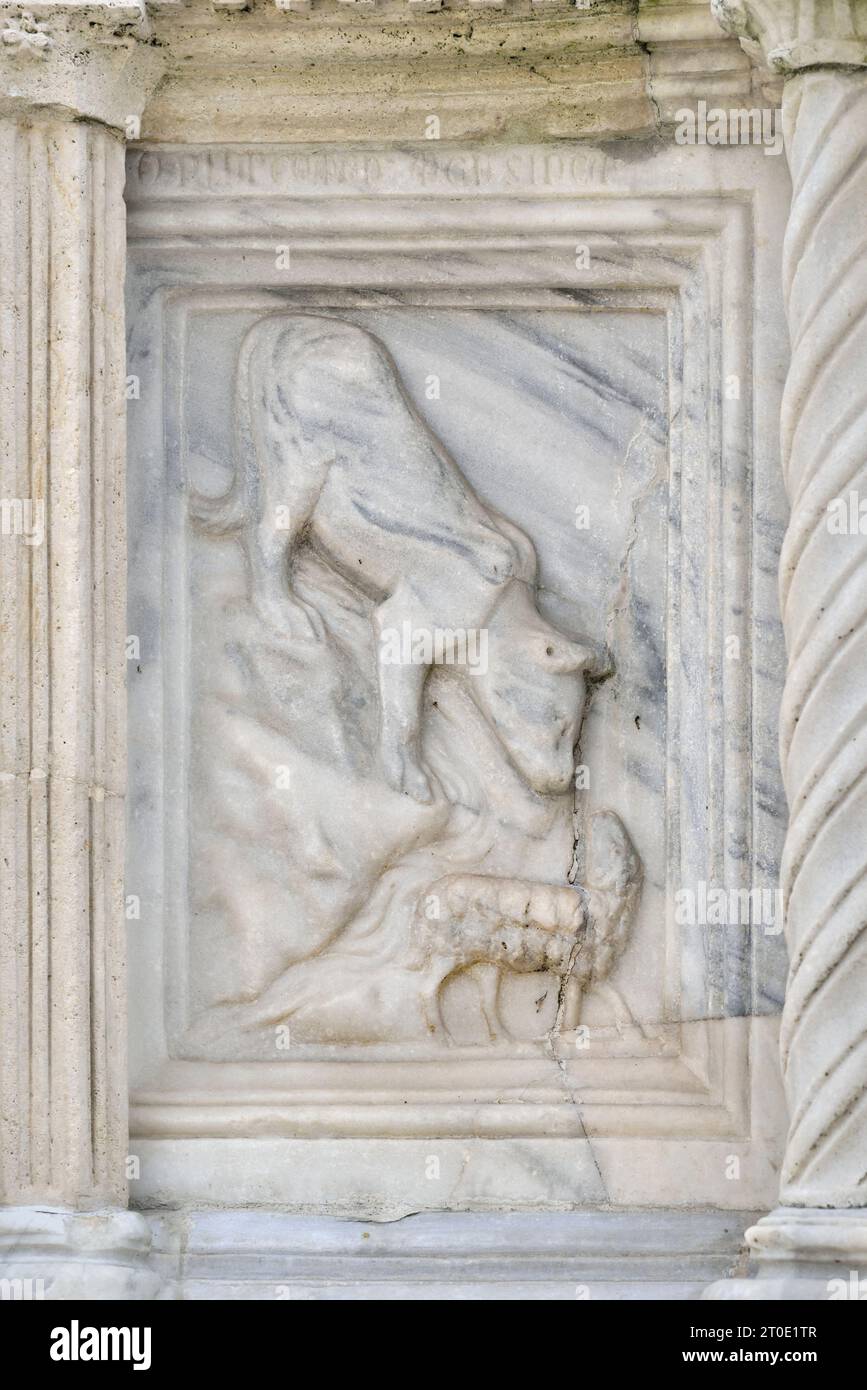 Le loup et l’agneau fontaine Banque de photographies et d’images à ...