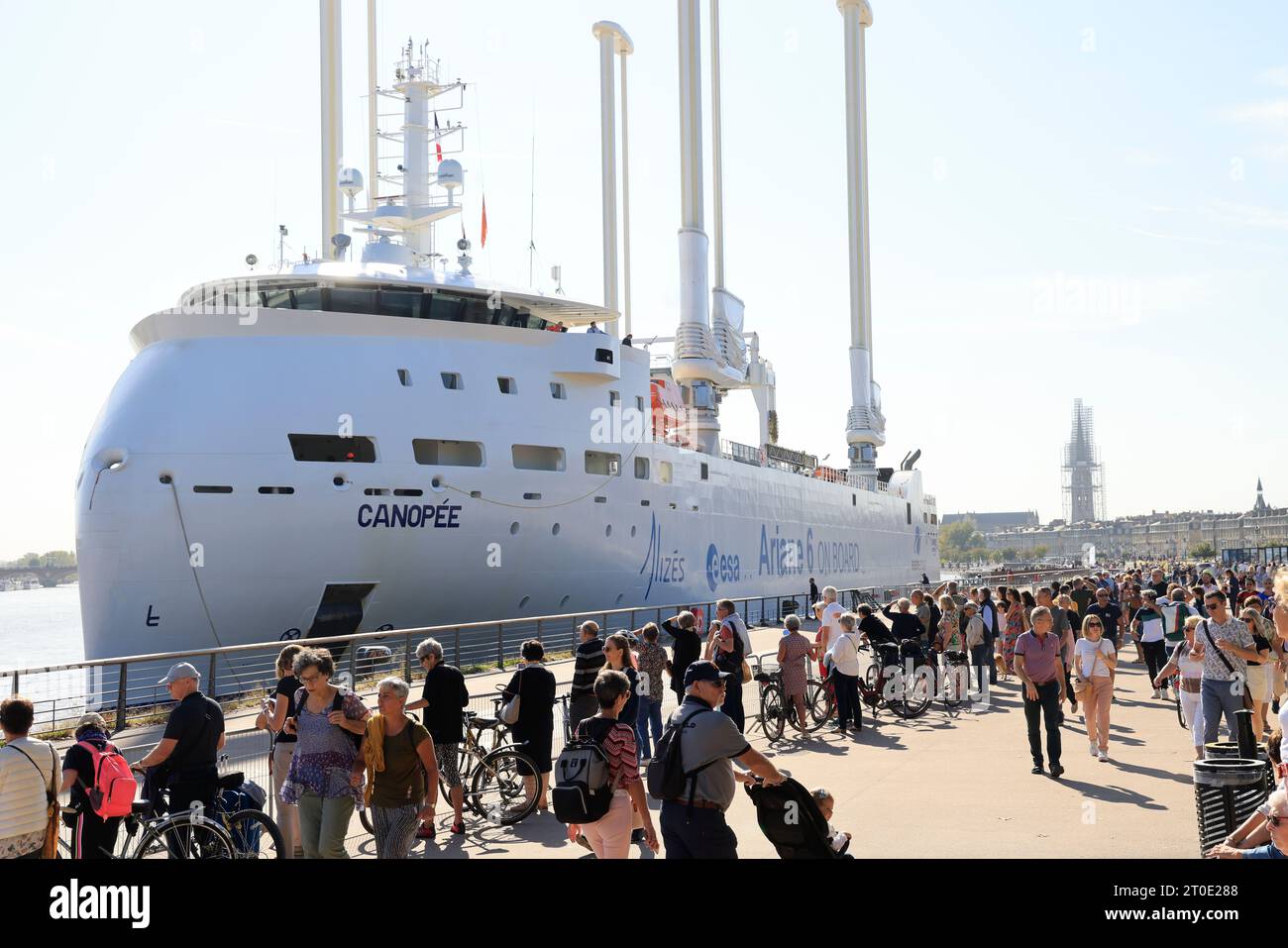 Bordeaux, France. 6 octobre 2023. Le canopée, premier voilier cargo au ...