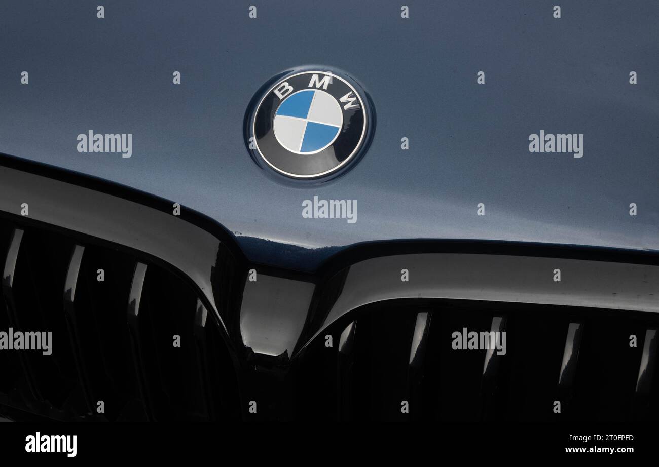 Le capot de la voiture Banque de photographies et d’images à haute ...