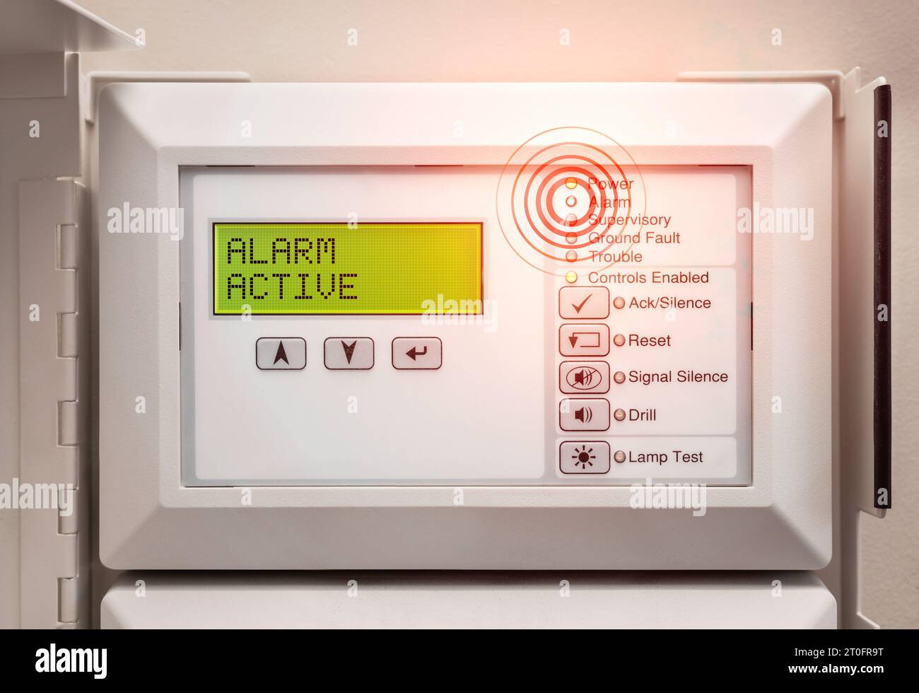 Système d'alarme incendie avec alerte active. Affichage de l'alarme d ...
