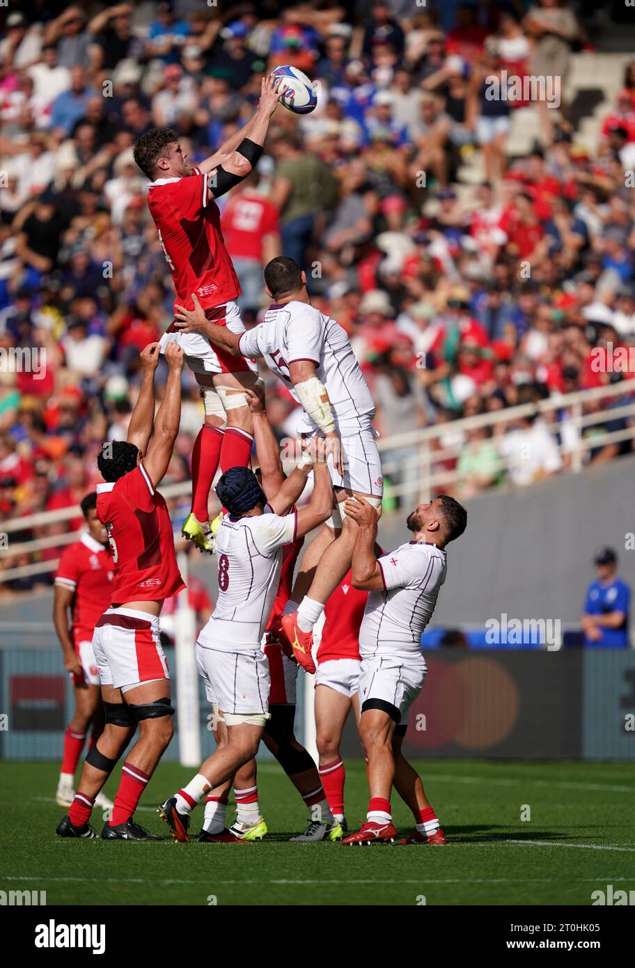 Will Rowlands remporte une ligne pour son équipe lors de la coupe du ...