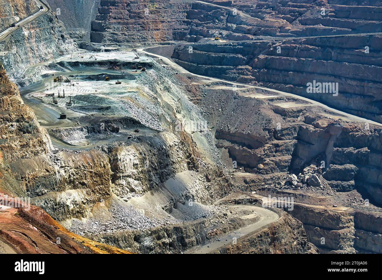À l'intérieur du géant Super Pit ou Fimiston Open Pit, la plus grande ...