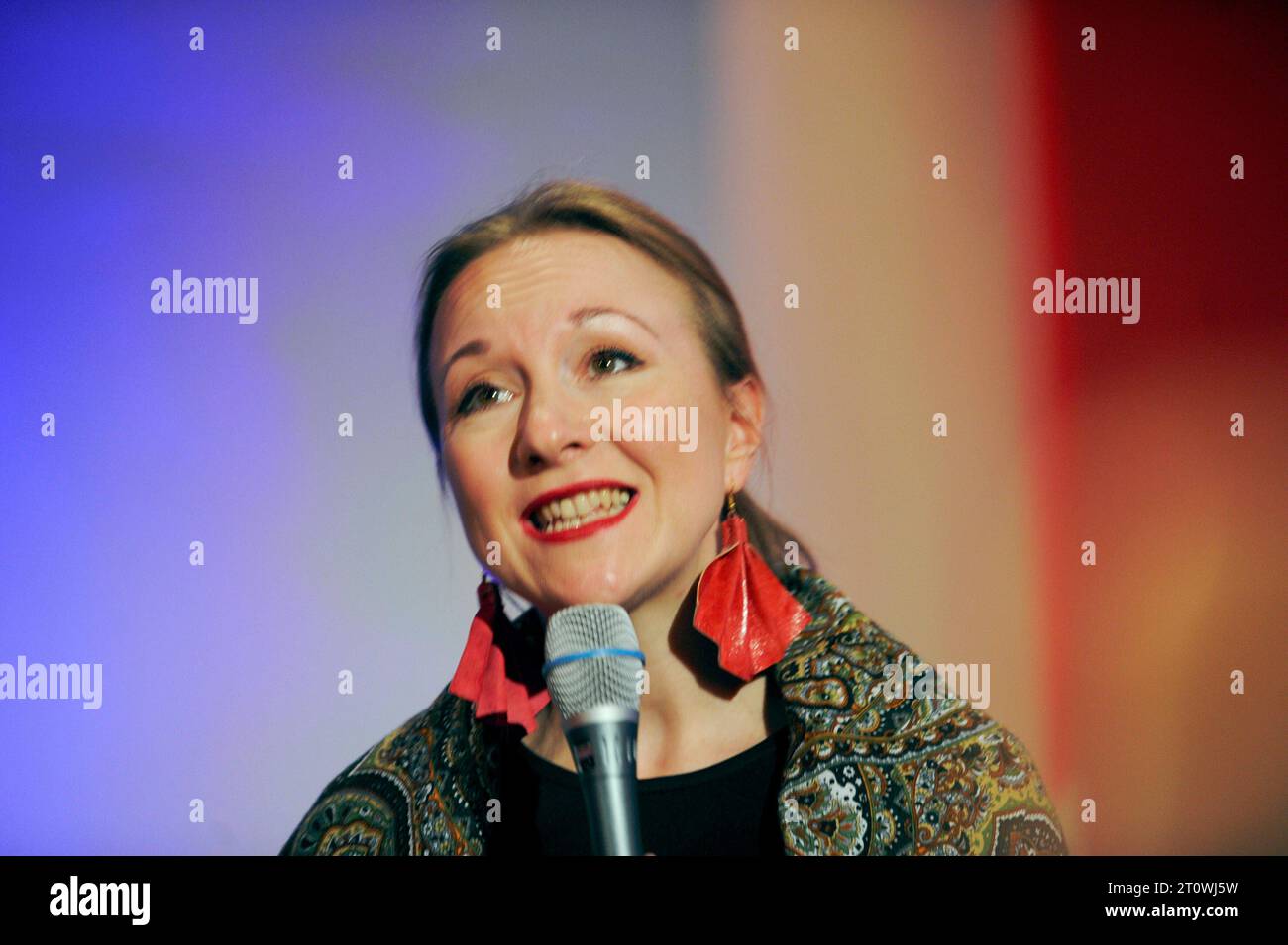 Tamara lukasheva Banque de photographies et d’images à haute résolution ...