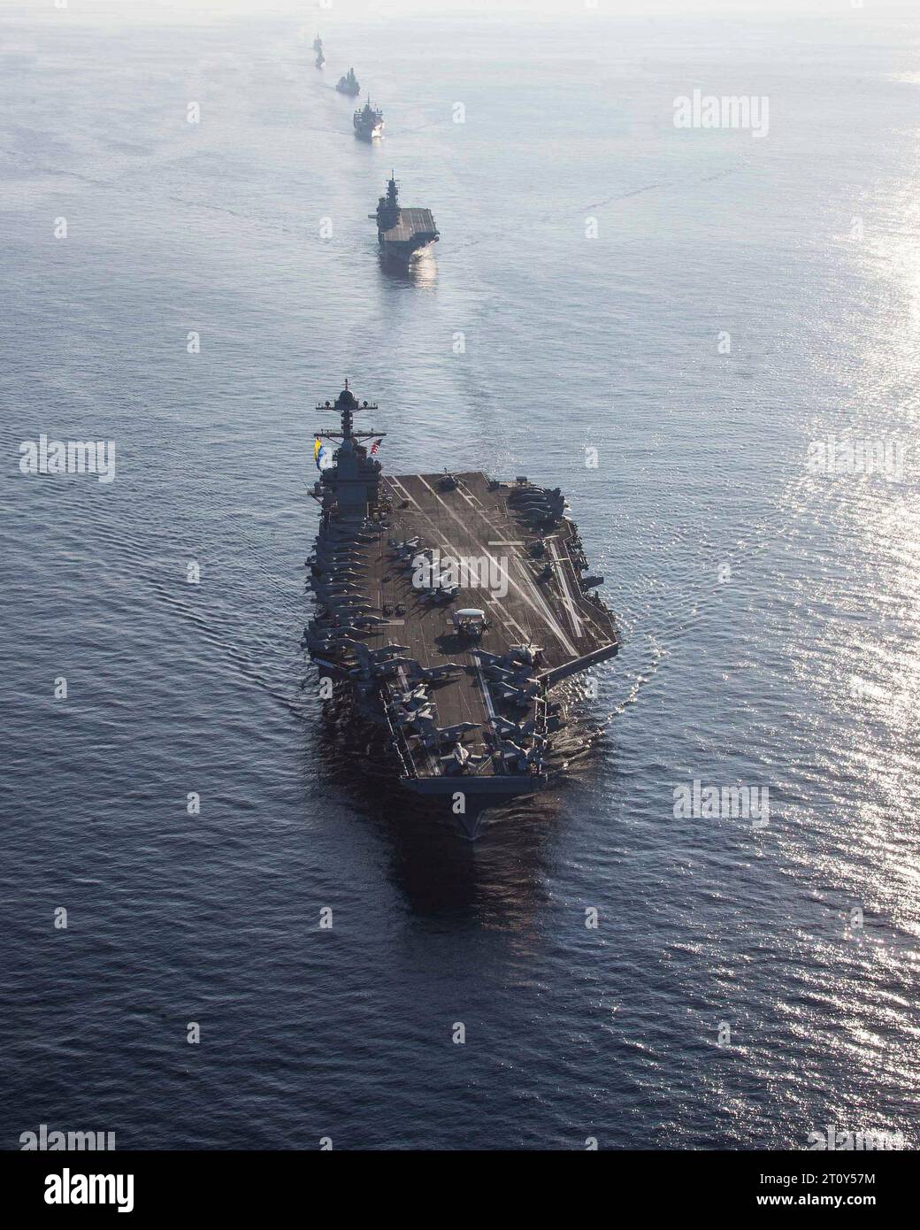 Mer Ionienne, États-Unis. 04 octobre 2023. Le porte-avions de classe ...