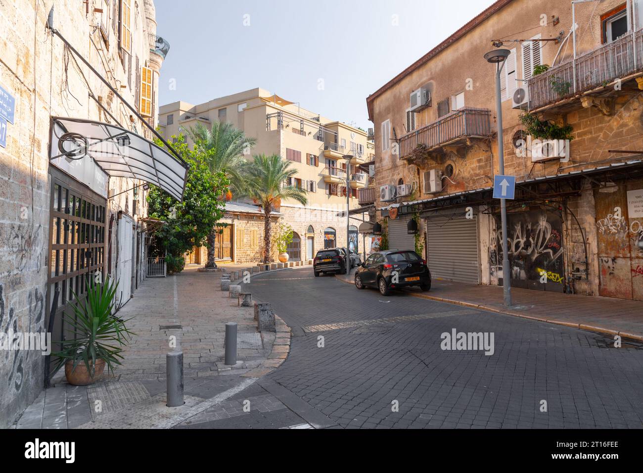 Jaffa, Israël - 10 octobre 2023 : vue depuis les rues historiques de ...