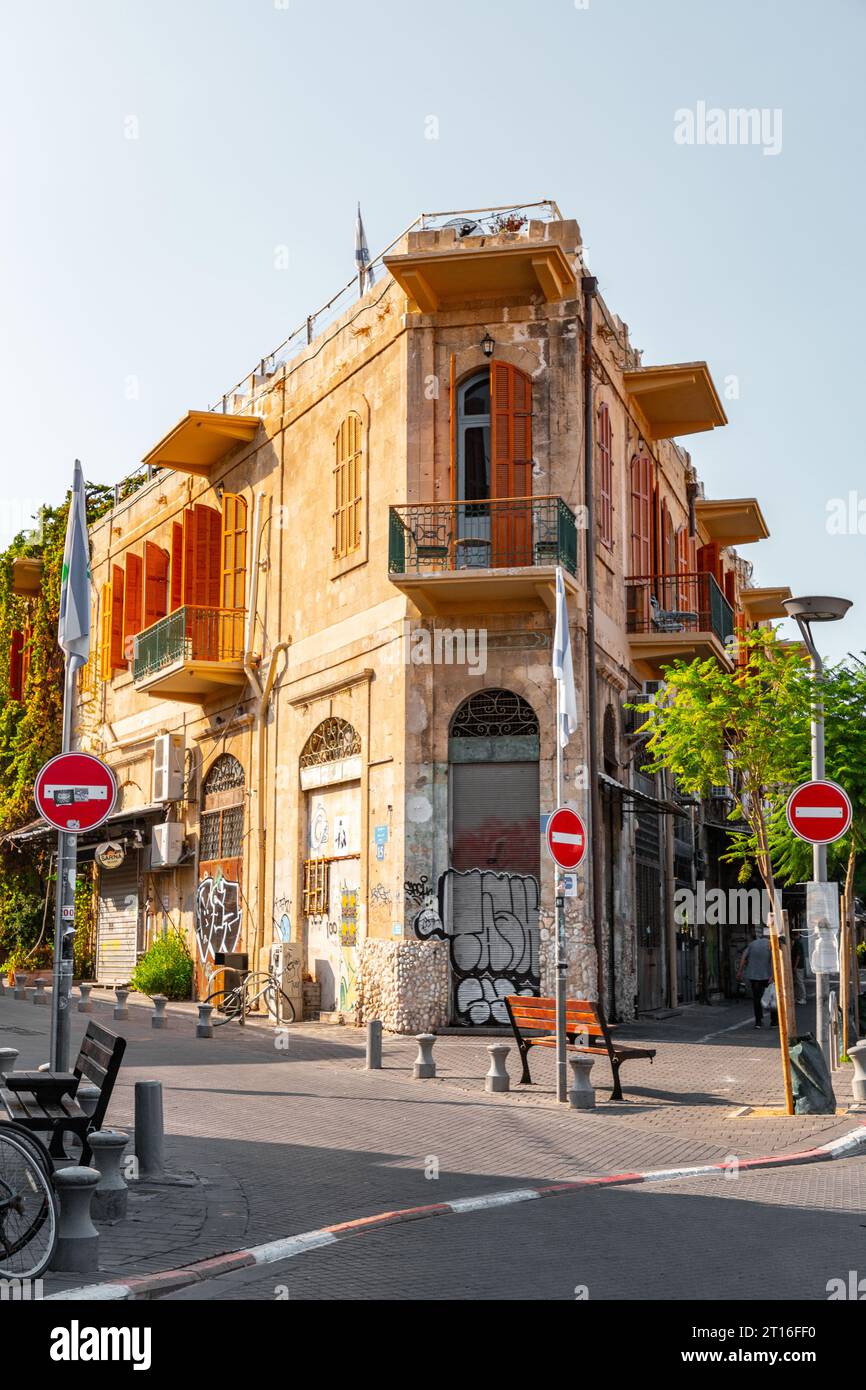 Jaffa, Israël - 10 octobre 2023 : vue depuis les rues historiques de ...