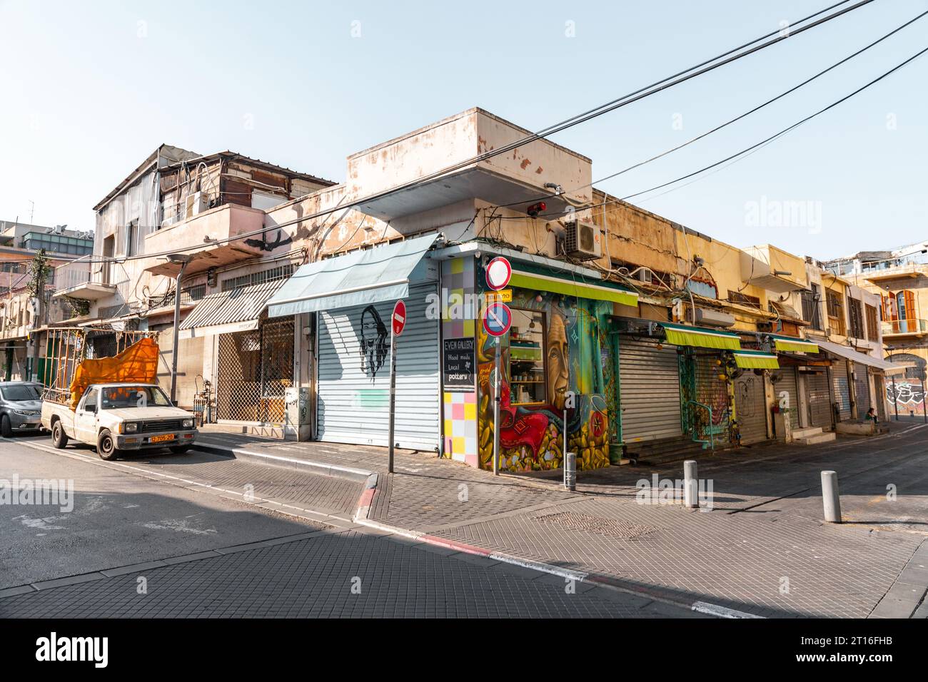 Jaffa, Israël - 10 octobre 2023 : vue depuis les rues historiques de ...