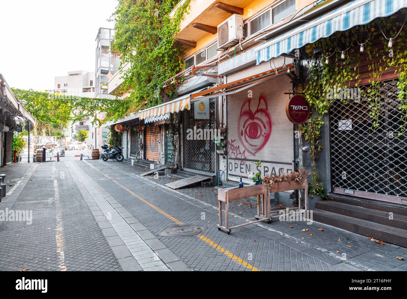 Jaffa, Israël - 10 octobre 2023 : vue depuis les rues historiques de ...