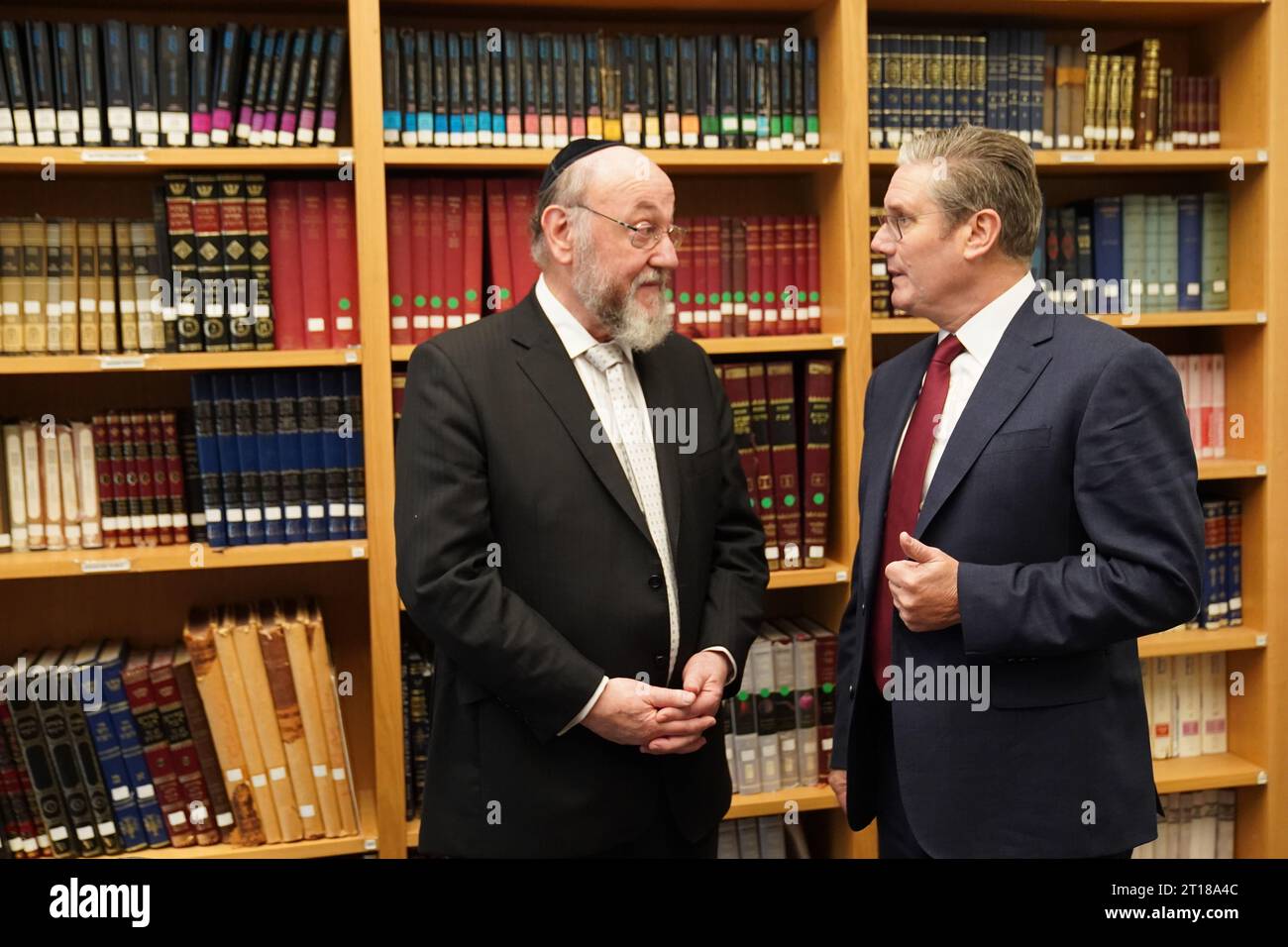 Le dirigeant travailliste Sir Keir Starmer rencontre le grand rabbin ...