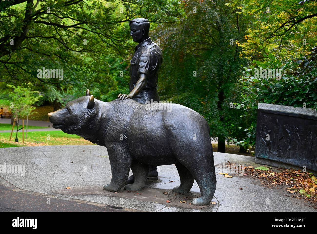 Wojtek the soldier bear Banque de photographies et d’images à haute ...