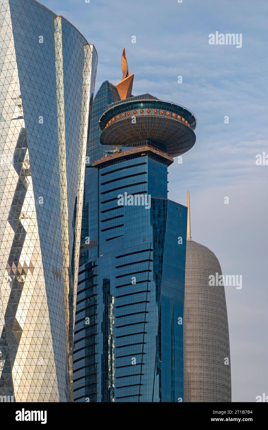 Burj qatar building doha qatar Banque de photographies et d’images à ...