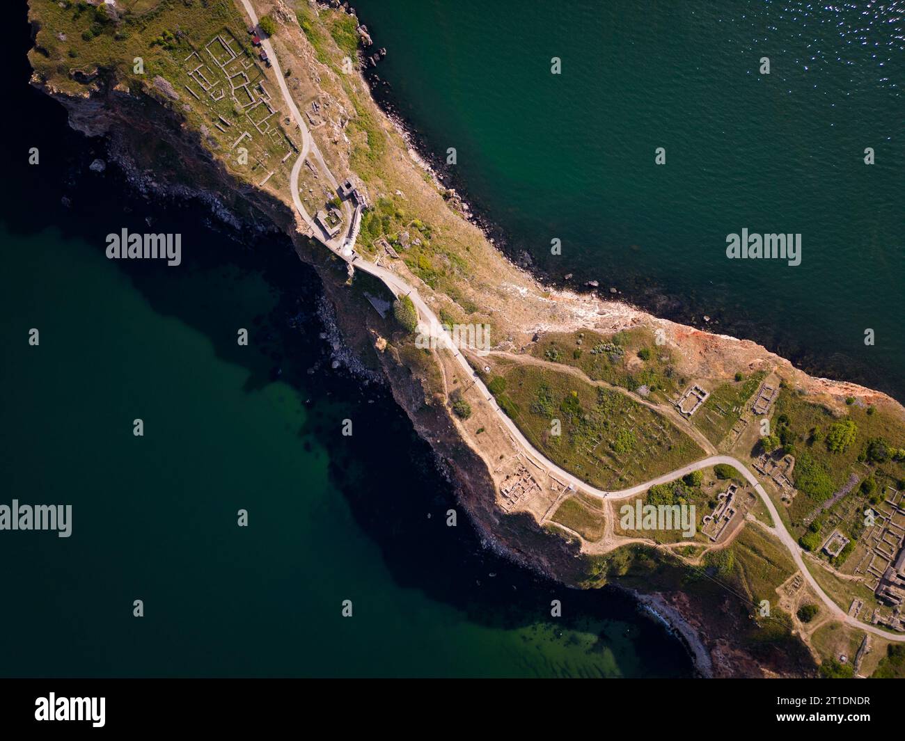 Vue aérienne de dessus du cap Kaliakra, le promontoire enchanteur de la ...