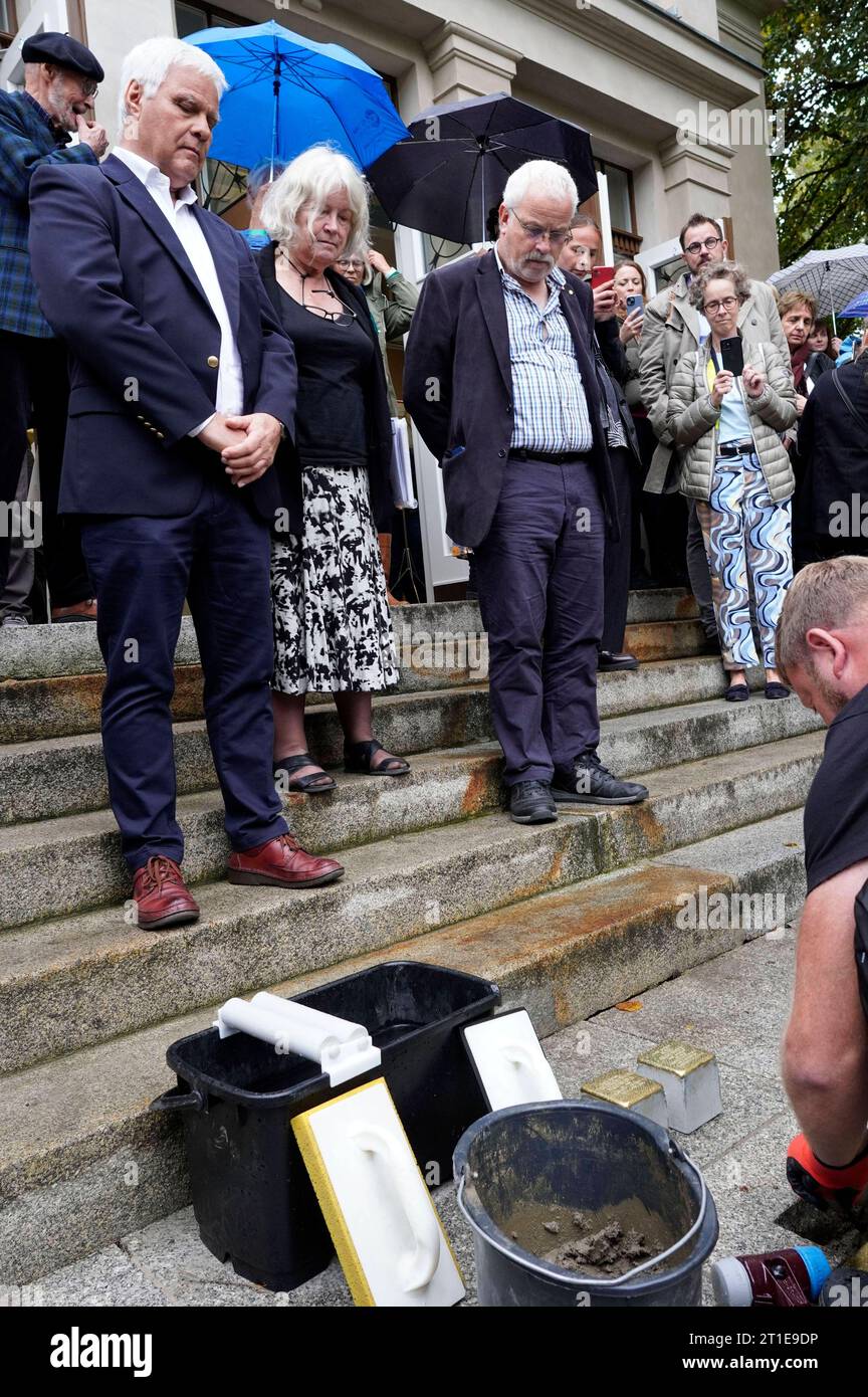 Die Enkel von Friedrich Simon Archenhold, dem Gründer der Archenhold ...