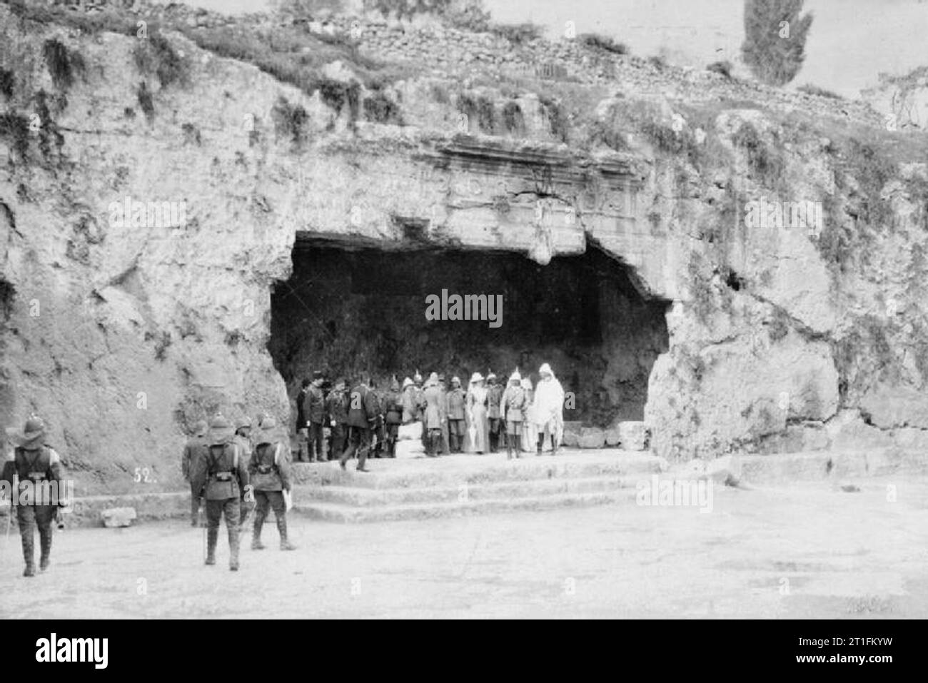 Hugh ii tomb Banque de photographies et d’images à haute résolution - Alamy