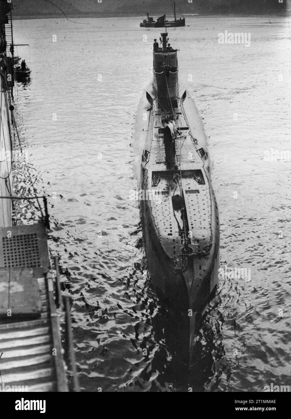 La Royal Navy pendant la Seconde Guerre mondiale HMSM THON, avec son ...
