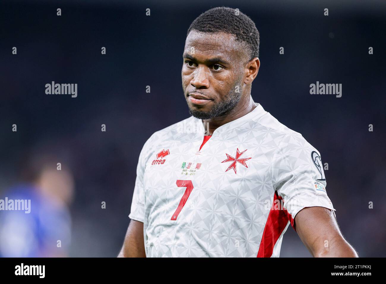 L'attaquant maltais Joseph Essien Mbong regarde lors de l'Euro 2024 ...