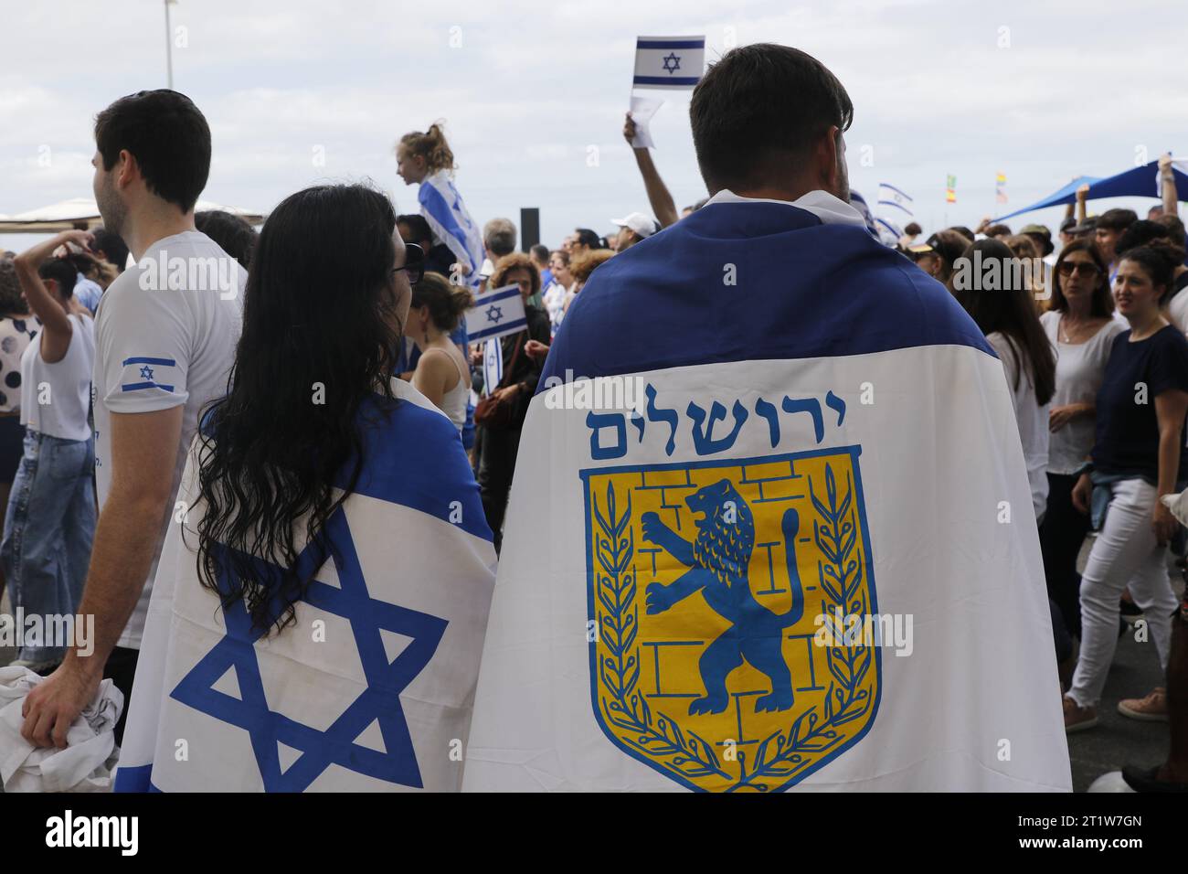 La communauté juive marche en soutien à Israël dans le conflit avec le ...