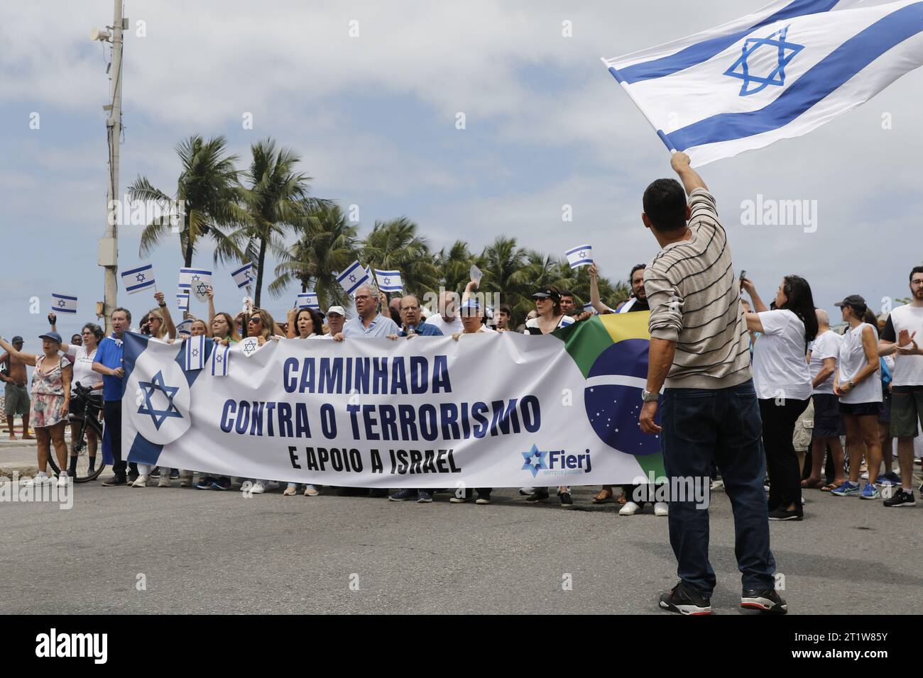 La communauté juive marche en soutien à Israël dans le conflit avec le ...