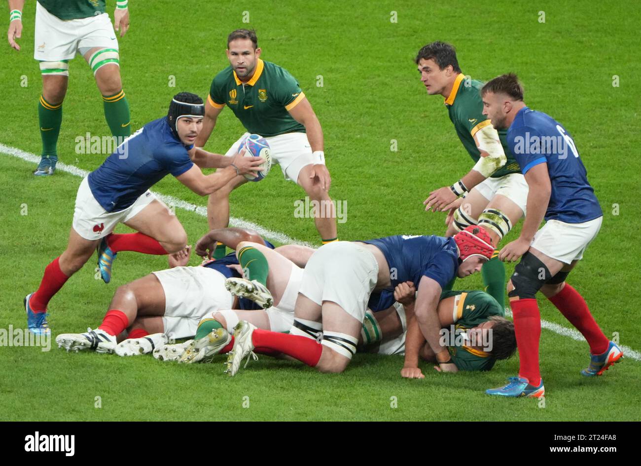 Antoine Dupont , Gregory Alldritt , et Cyril baille de France lors de la coupe du monde 2023 ...