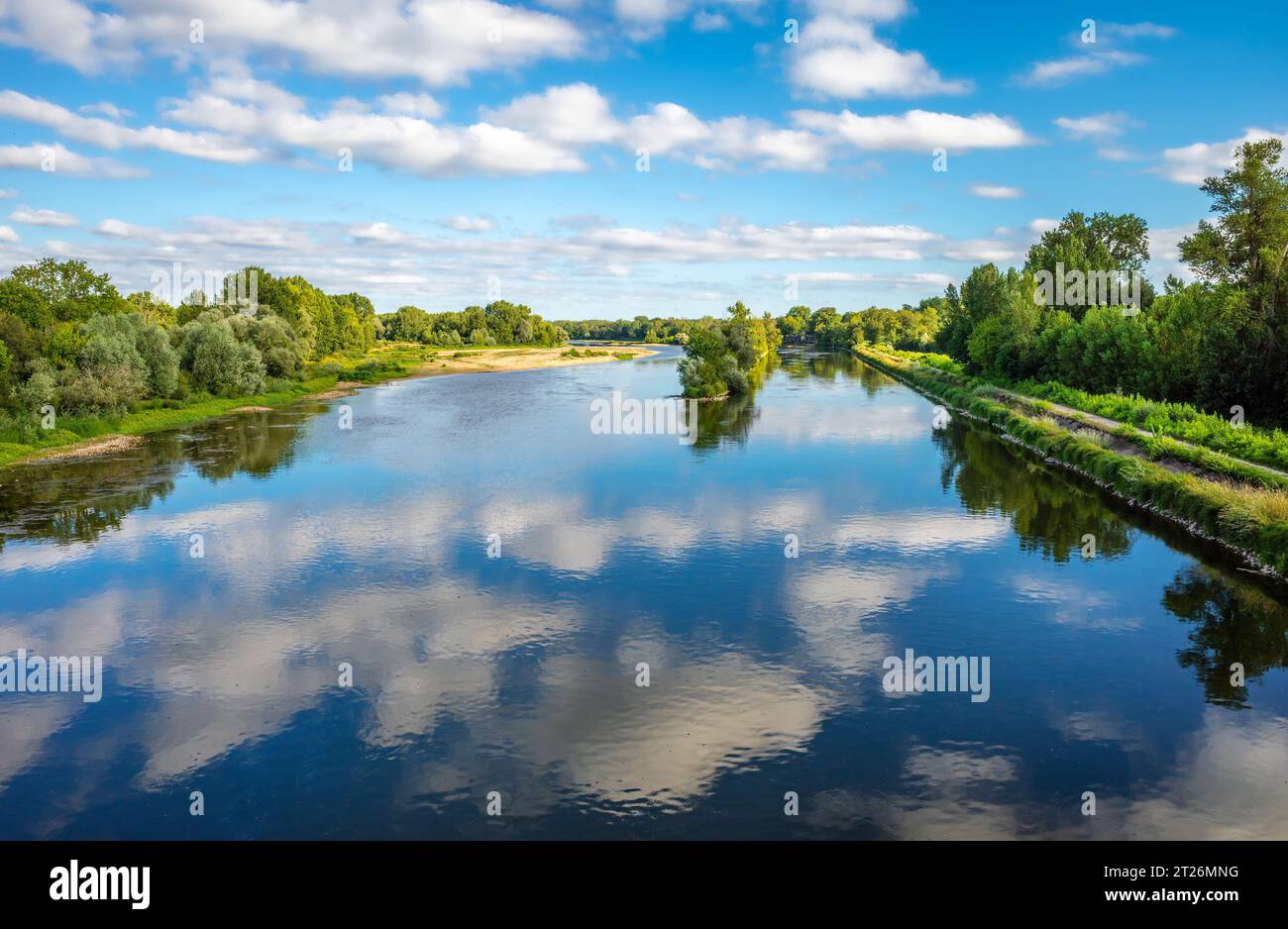 Châtillon sur loire Banque de photographies et d’images à haute ...