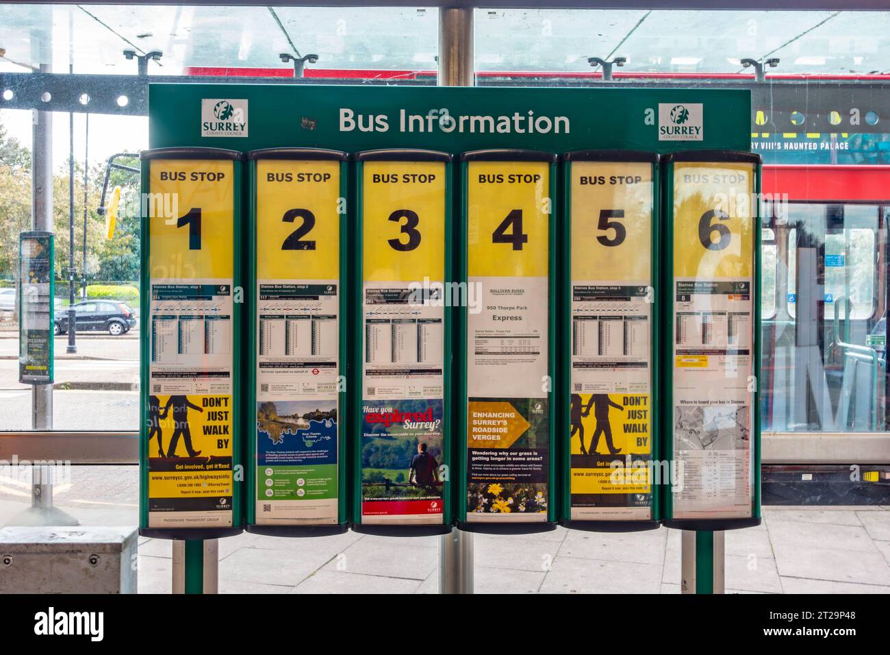 Informations sur les bus et les arrêts à la gare routière de Staines ...