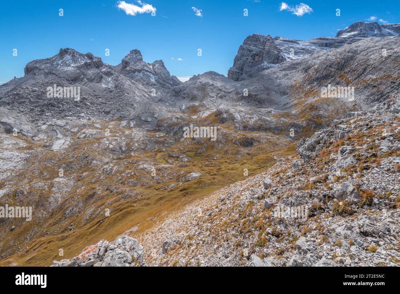 Col de groste Banque de photographies et d’images à haute résolution ...