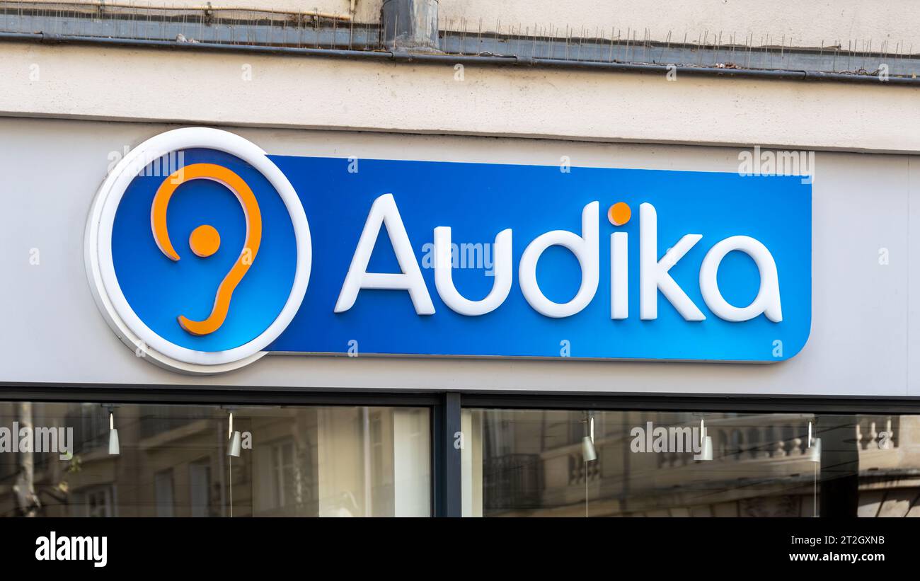 Logo audika Banque de photographies et d’images à haute résolution - Alamy