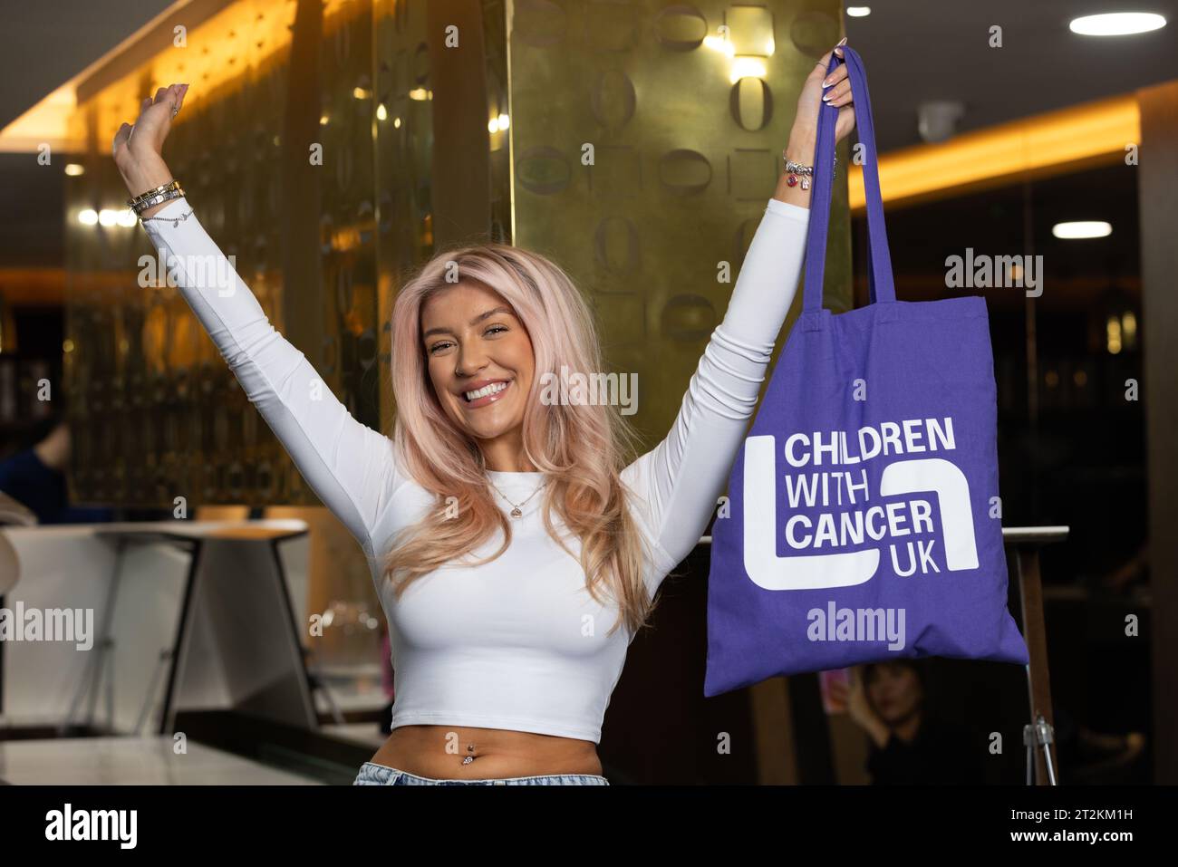 Molly Marsh, 22 ans, interprète de théâtre musical et créatrice de ...