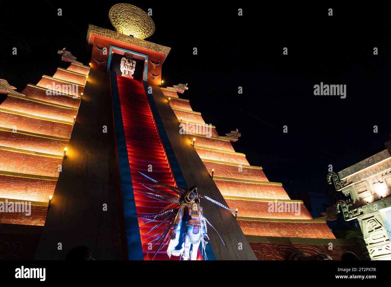 Puja pandal unique Banque de photographies et d’images à haute ...