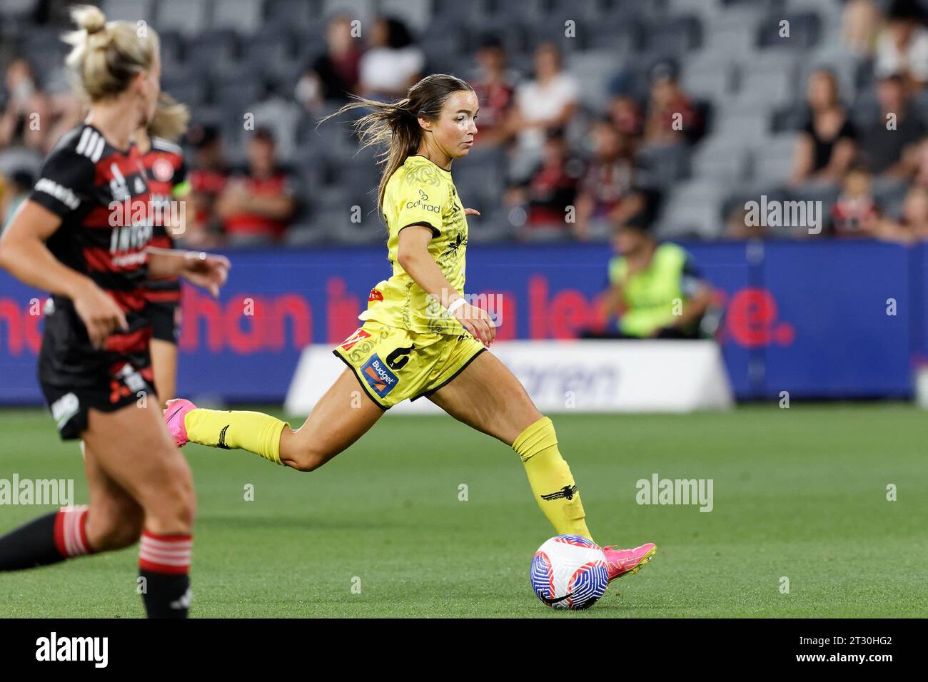Sydney, Australie. 22 octobre 2023. Macey Fraser de Wellington Phoenix ...