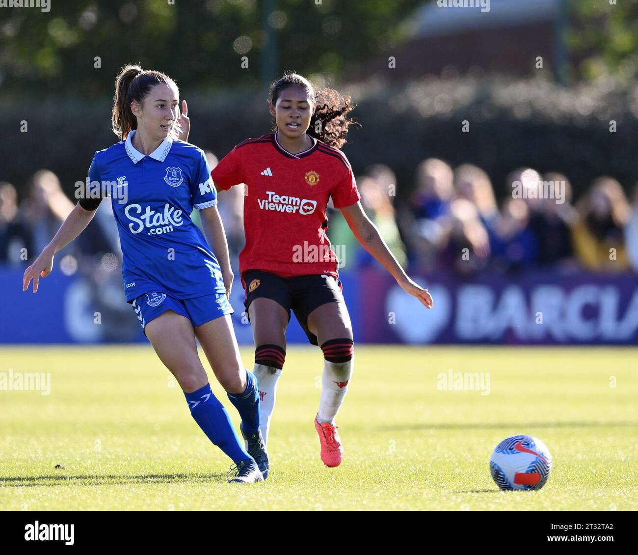 Clare wheeler Banque de photographies et d’images à haute résolution ...