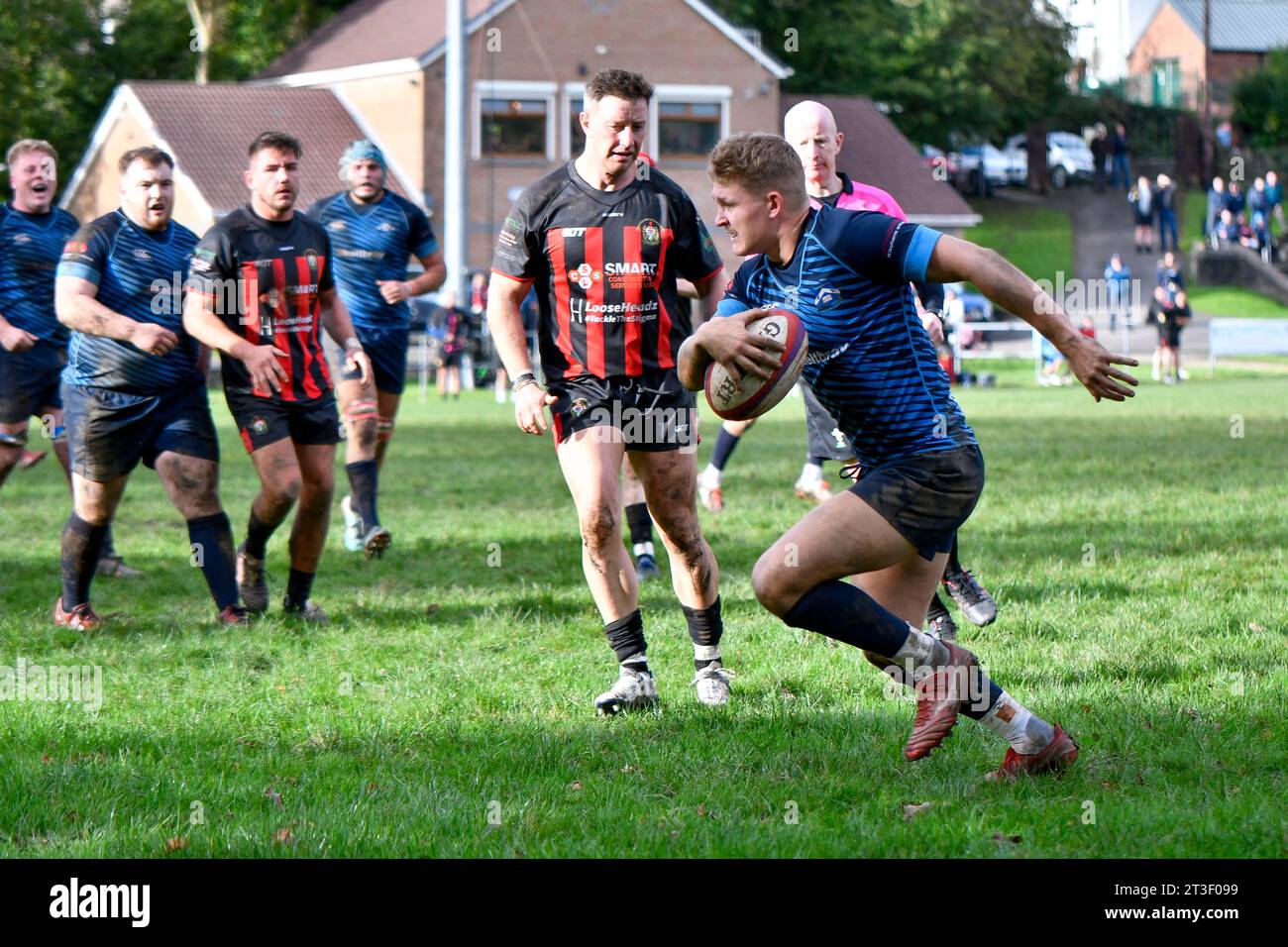 Trebanos, pays de Galles. 21 octobre 2023. Josh Ferriman de Trebanos en ...