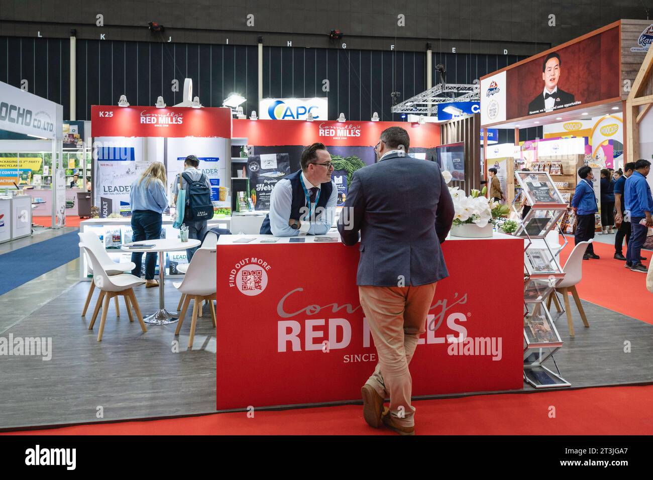 Pet food booth Banque de photographies et d’images à haute résolution ...