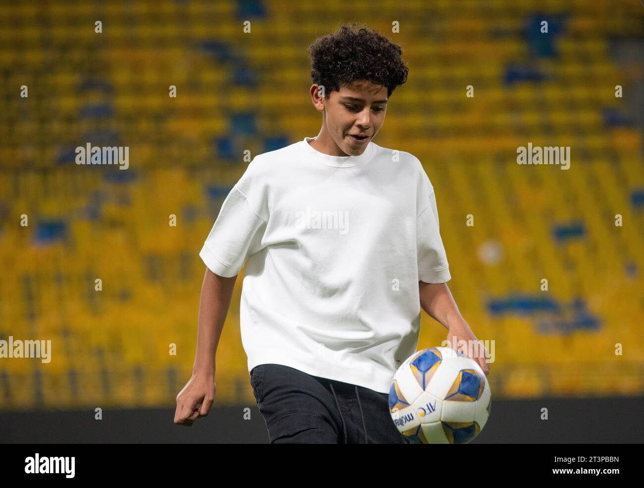 Cristiano Jr marche sur le terrain après le match jour 3 de l'AFC Champions League 2023-24 ...