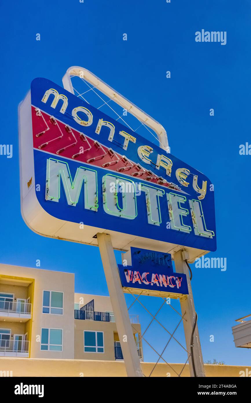 Monterey motel Banque de photographies et d’images à haute résolution ...