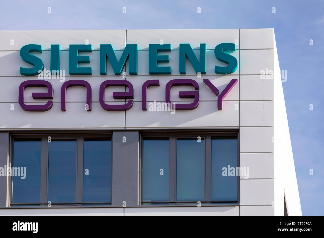 01.11.2023 reportage Siemens logo, Logos, Schriftzüge, Markennamen, Warenzeichen, Markenzeichen ...