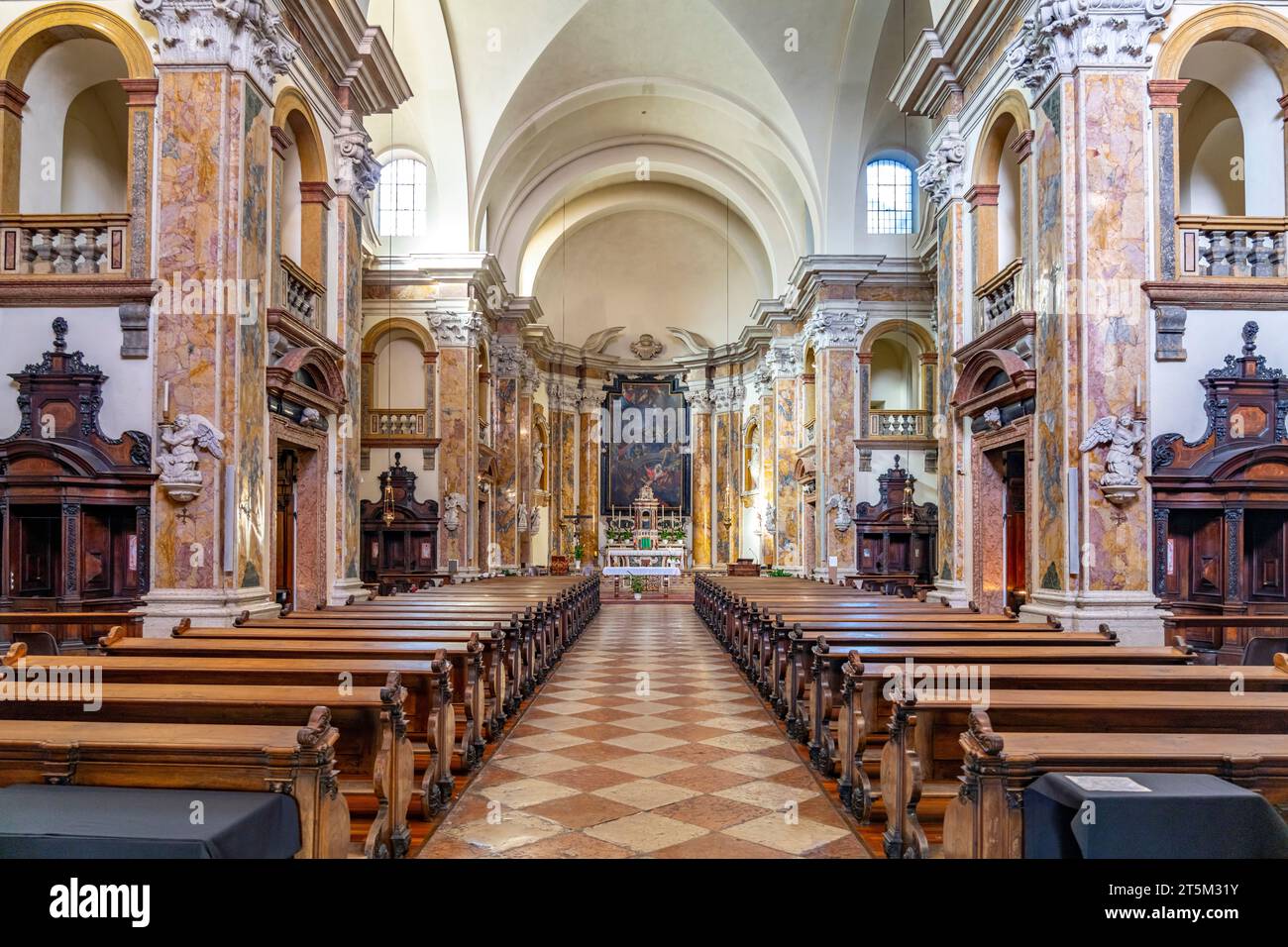 Autonome provinz trient Banque de photographies et d’images à haute ...