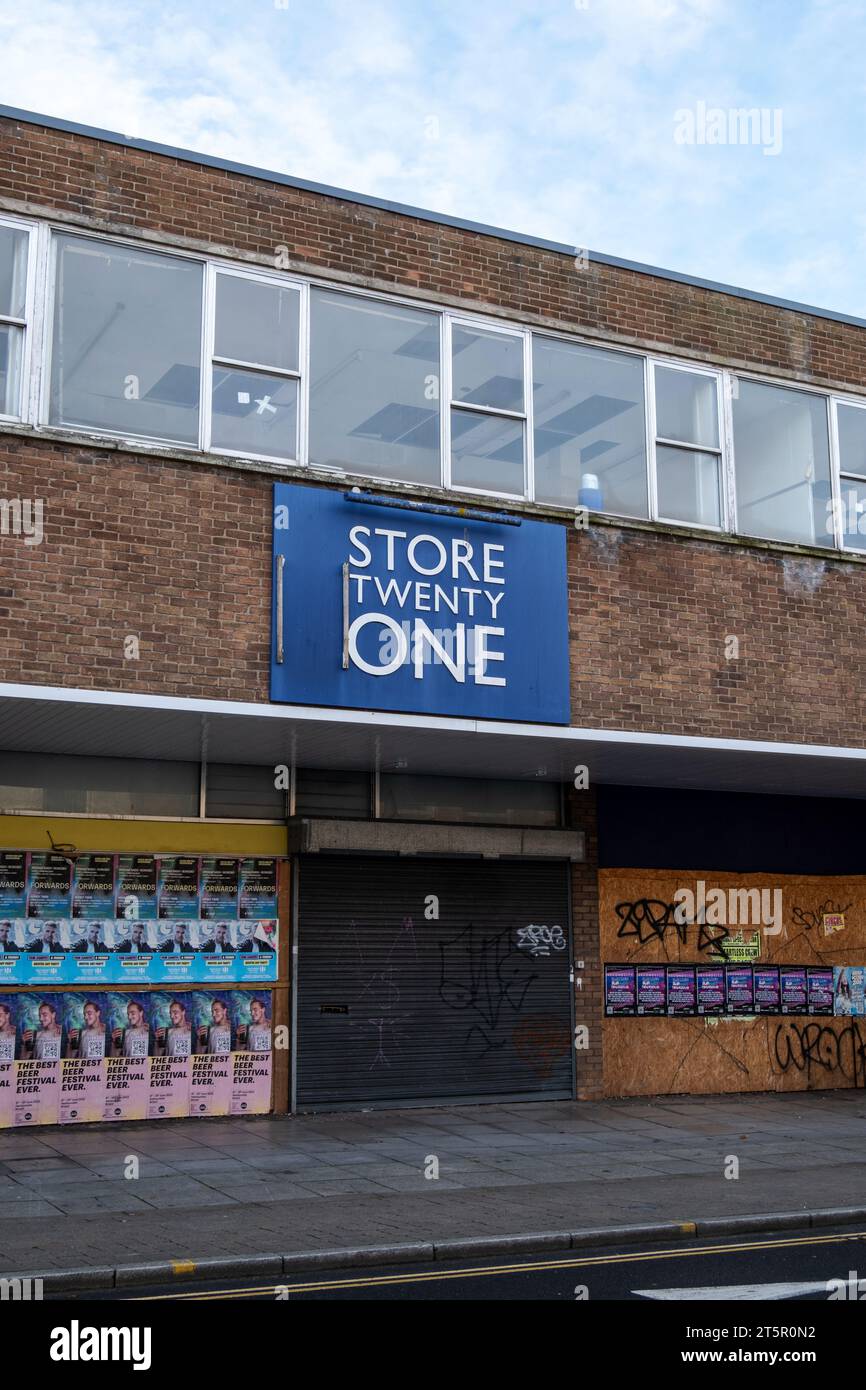 Store twenty one Banque de photographies et d’images à haute résolution ...