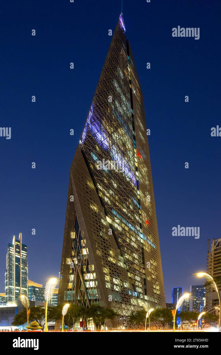 New construction building doha qatar Banque de photographies et d ...