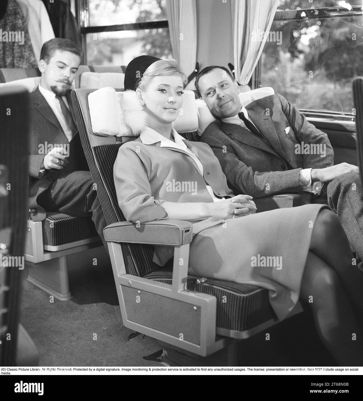 Train compartiment 1960's Banque de photographies et d’images à haute ...