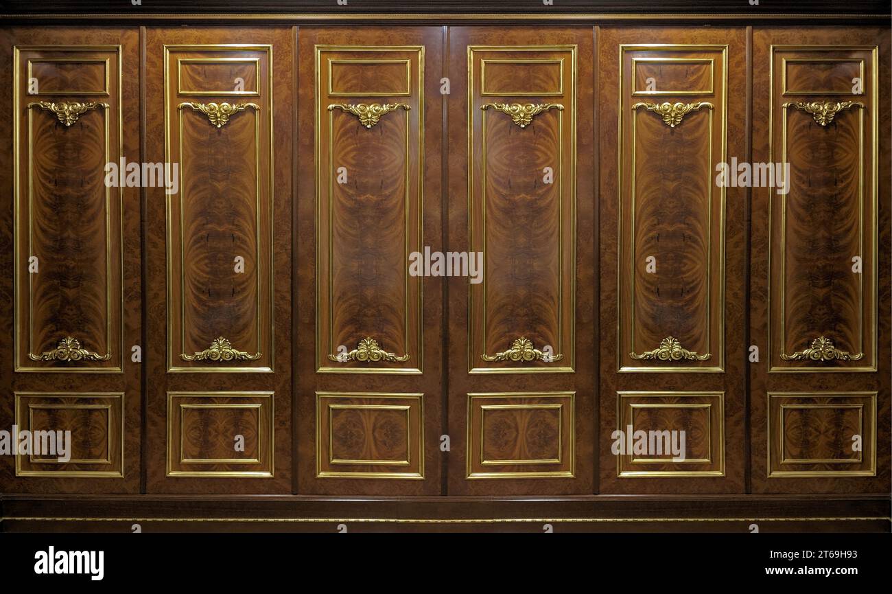 Plinthe hêtre Banque de photographies et d’images à haute résolution ...