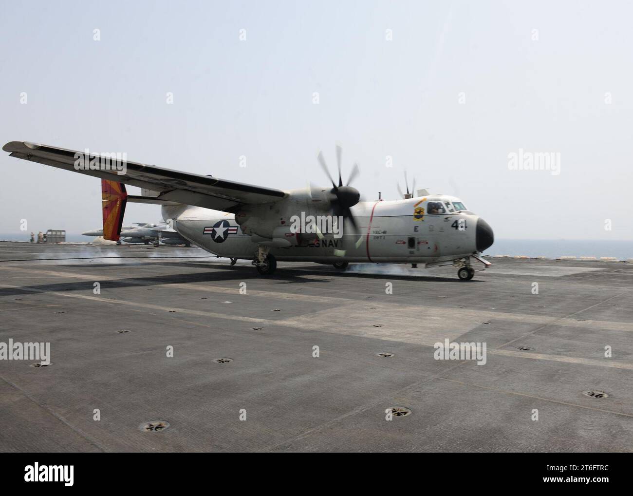 Uss theodore roosevelt cvn 71 isil Banque de photographies et d’images ...