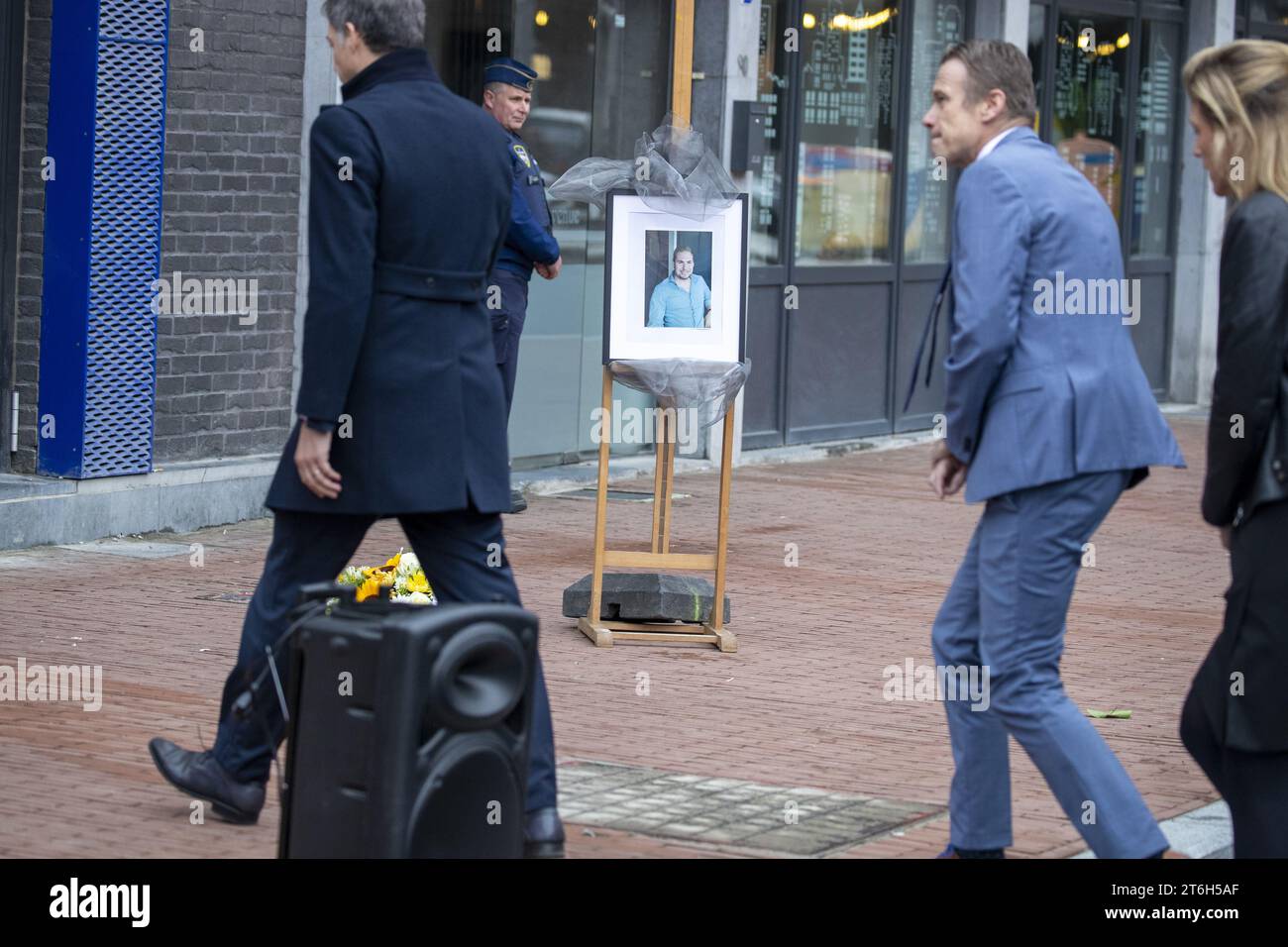 Le Premier ministre Alexander de Croo, le ministre de la Justice Paul ...