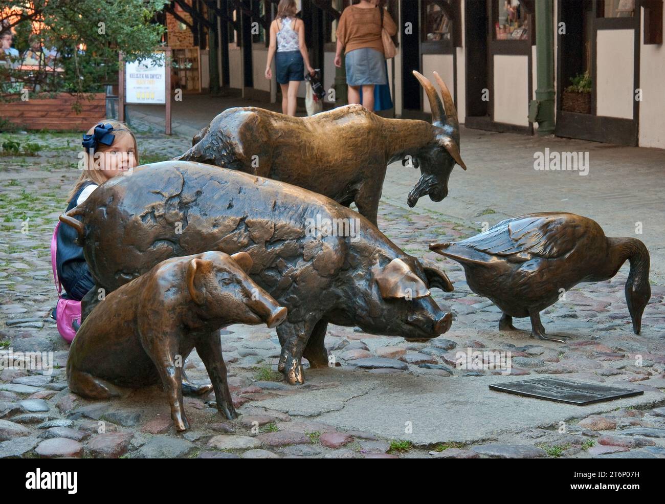 Le monument 'en l'honneur des animaux pour l'abattage' au passage Jatki ...
